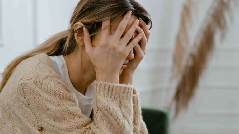 Crisis nerviosa, las señales de que tu mente está a punto de rendirse - MexiKPop